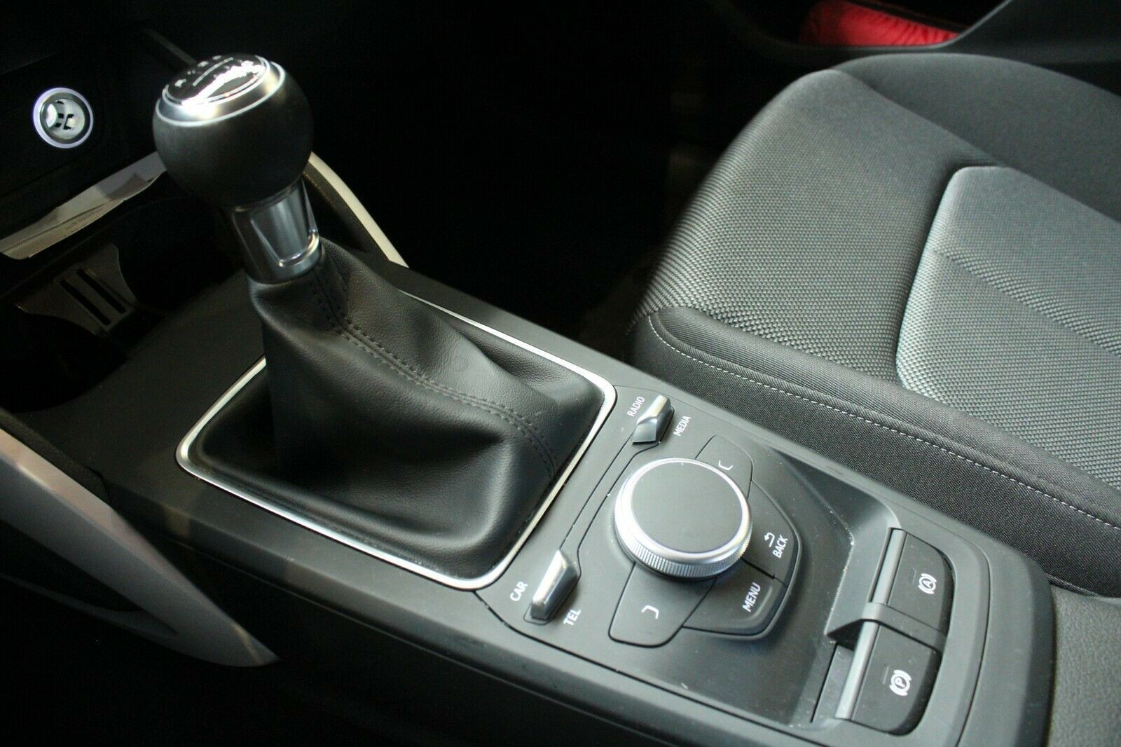 Audi Q2 30 TFSI | Sport Ultra | MMI | Camera